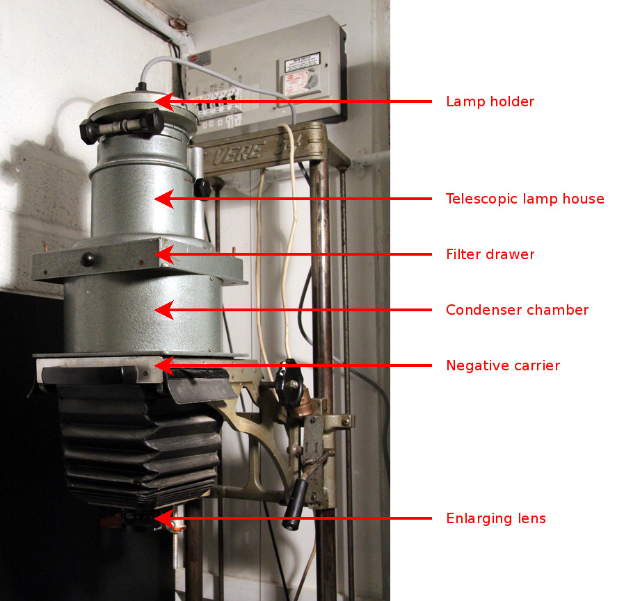 Converting a De Vere 54 condenser enlarger to diffusion – Jonathan Gazeley